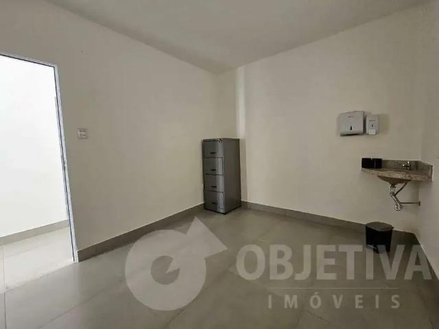 Conj. Comercial / Sala para Locação em Uberlândia/MG Brasil