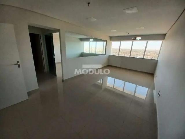 Conj. Comercial / Sala para Locação em Uberlândia/MG Brasil