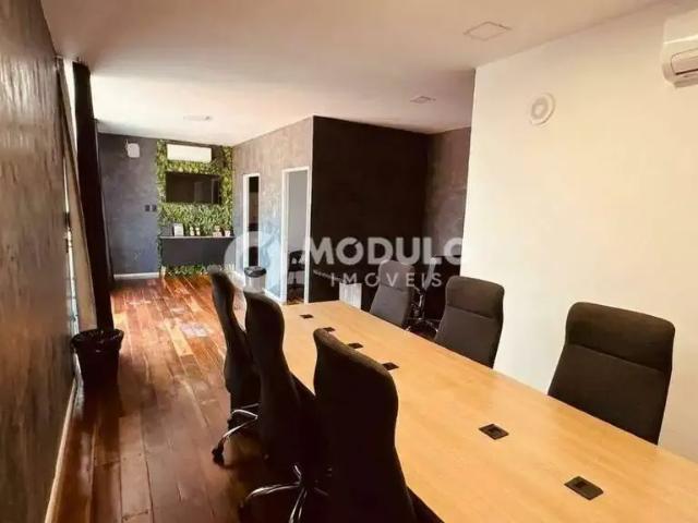 Conj. Comercial / Sala para Locação em Uberlândia/MG Cazeca