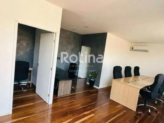 Conj. Comercial / Sala para Locação em Uberlândia/MG Cazeca
