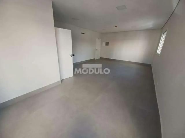 Conj. Comercial / Sala para Locação em Uberlândia/MG Centro