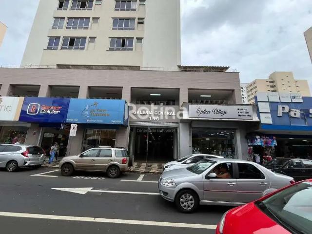 Conj. Comercial / Sala para Locação em Uberlândia/MG Centro