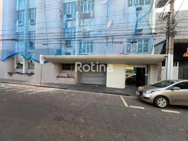 Conj. Comercial / Sala para Locação em Uberlândia/MG Centro