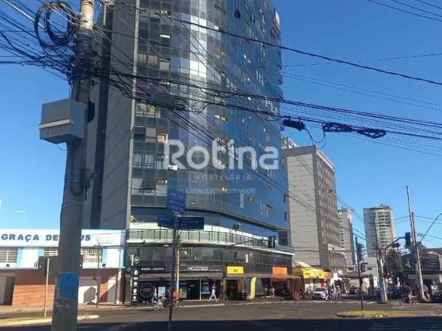Conj. Comercial / Sala para Locação em Uberlândia/MG Centro