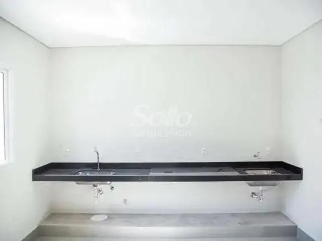 Conj. Comercial / Sala para Locação em Uberlândia/MG Centro