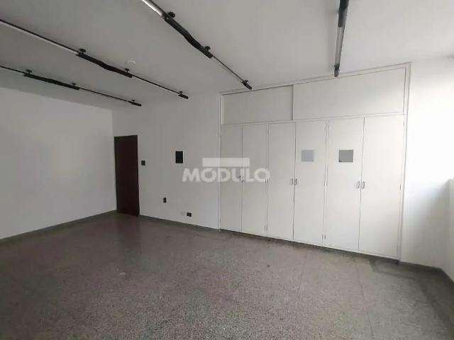 Conj. Comercial / Sala para Locação em Uberlândia/MG Centro