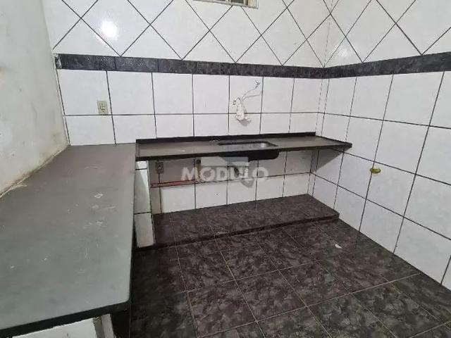 Conj. Comercial / Sala para Locação em Uberlândia/MG Cidade Jardim