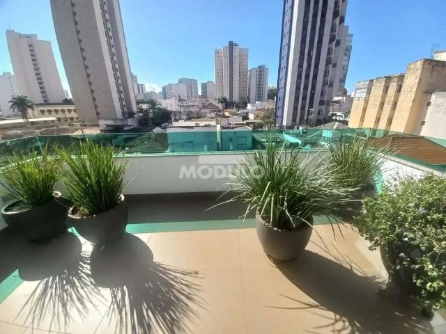 Conj. Comercial / Sala para Locação em Uberlândia/MG Fundinho