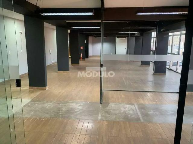 Conj. Comercial / Sala para Locação em Uberlândia/MG Fundinho