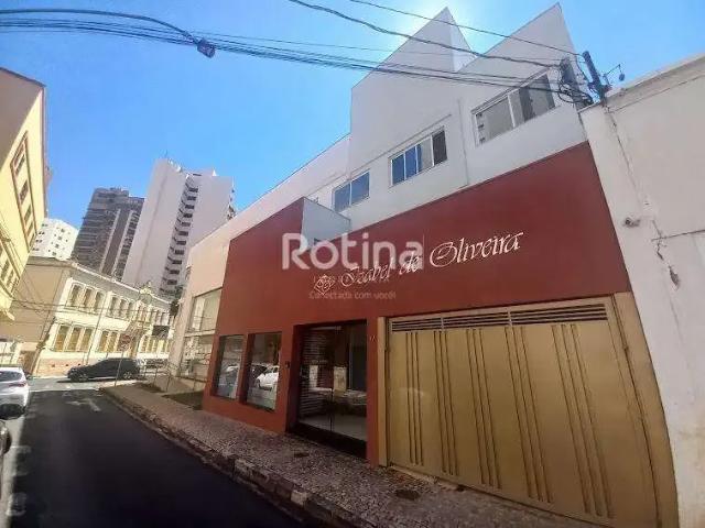 Conj. Comercial / Sala para Locação em Uberlândia/MG Fundinho