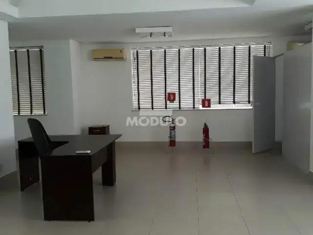 Conj. Comercial / Sala para Locação em Uberlândia/MG Fundinho