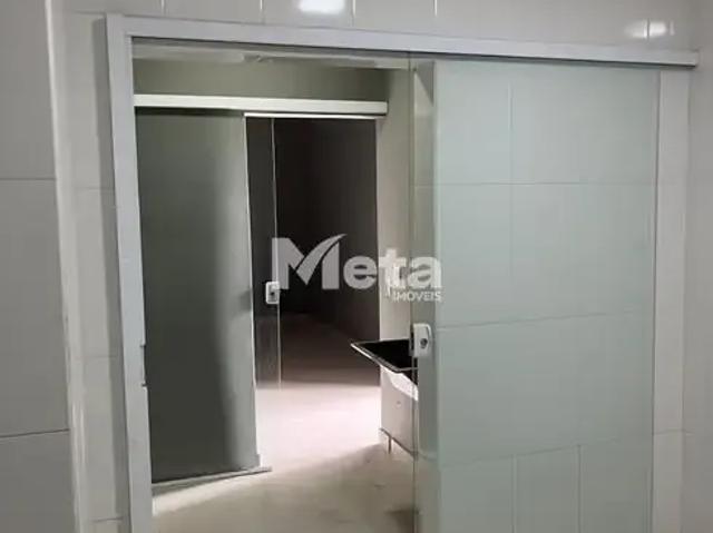 Conj. Comercial / Sala para Locação em Uberlândia/MG Granada
