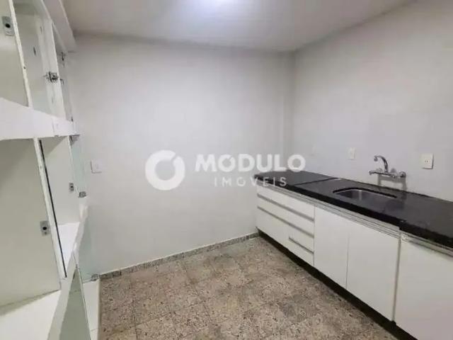Conj. Comercial / Sala para Locação em Uberlândia/MG Jardim Karaíba