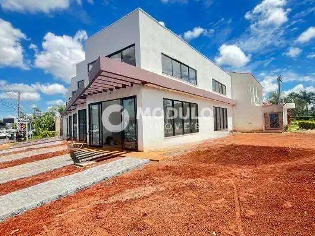 Conj. Comercial / Sala para Locação em Uberlândia/MG Jardim Karaíba