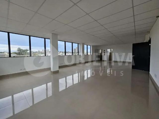 Conj. Comercial / Sala para Locação em Uberlândia/MG Jardim Karaíba