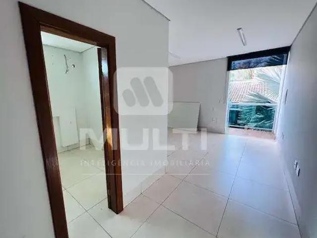 Conj. Comercial / Sala para Locação em Uberlândia/MG Jardim Inconfidência 1 Quartos