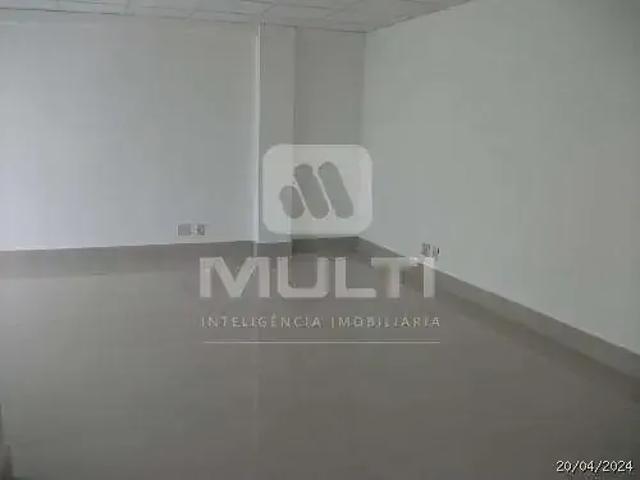 Conj. Comercial / Sala para Locação em Uberlândia/MG Jardim Sul 1 Quartos