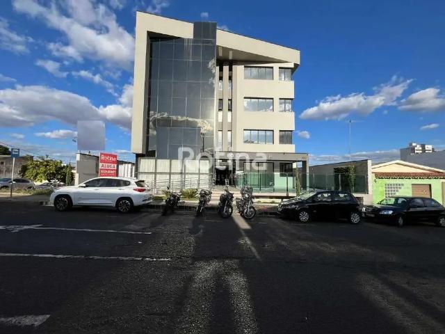 Conj. Comercial / Sala para Locação em Uberlândia/MG Nossa Senhora Aparecida