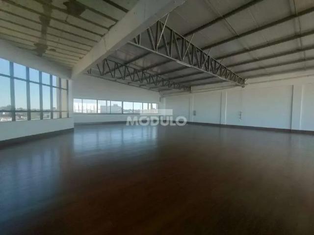 Conj. Comercial / Sala para Locação em Uberlândia/MG Nossa Senhora Aparecida