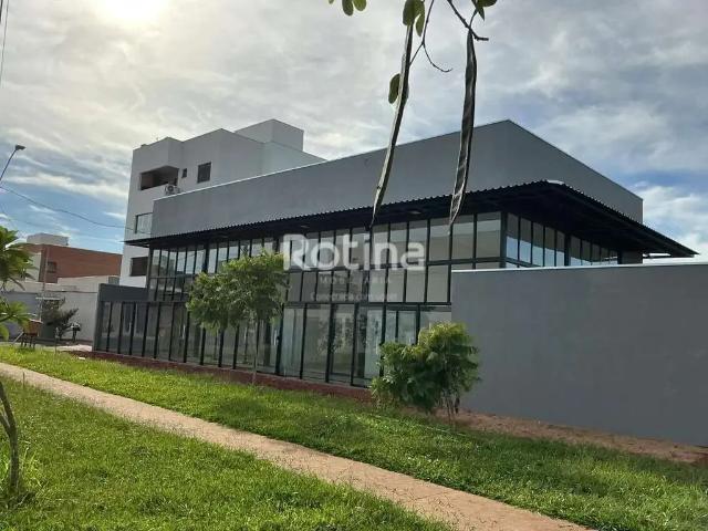 Conj. Comercial / Sala para Locação em Uberlândia/MG Novo Mundo