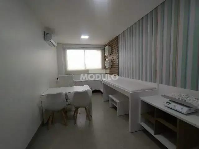 Conj. Comercial / Sala para Locação em Uberlândia/MG Osvaldo Rezende