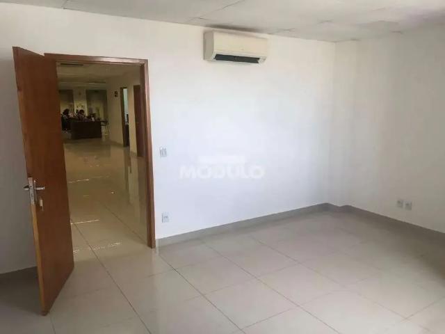 Conj. Comercial / Sala para Locação em Uberlândia/MG Osvaldo Rezende