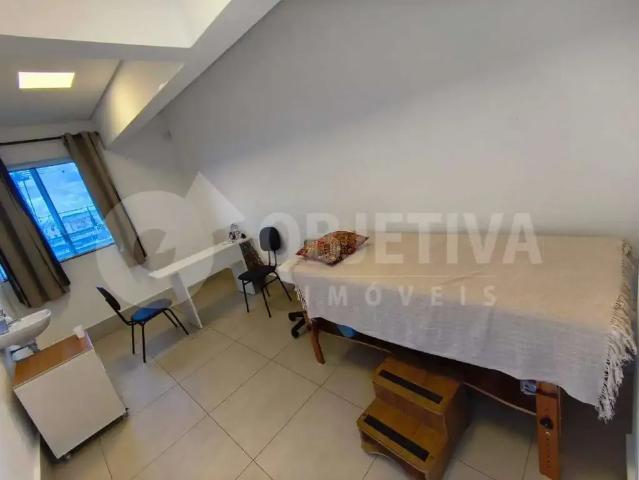 Conj. Comercial / Sala para Locação em Uberlândia/MG Santa Mônica