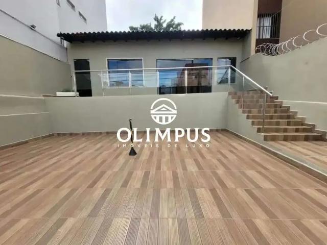 Conj. Comercial / Sala para Locação em Uberlândia/MG Saraiva 6 Quartos