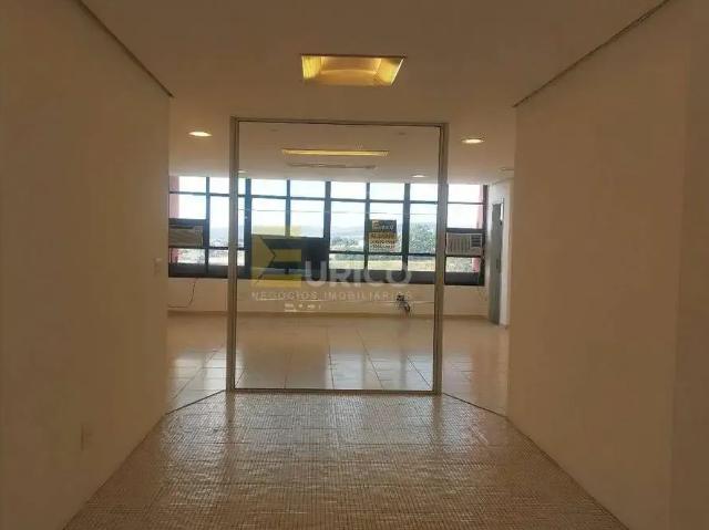 Conj. Comercial / Sala para Locação em Valinhos/SP Centro