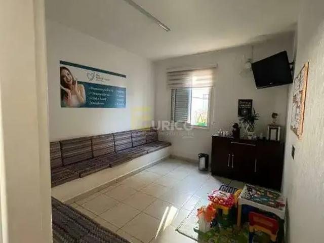 Conj. Comercial / Sala para Locação em Valinhos/SP Centro