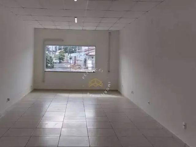 Conj. Comercial / Sala para Locação em Valinhos/SP Residencial Santa Maria