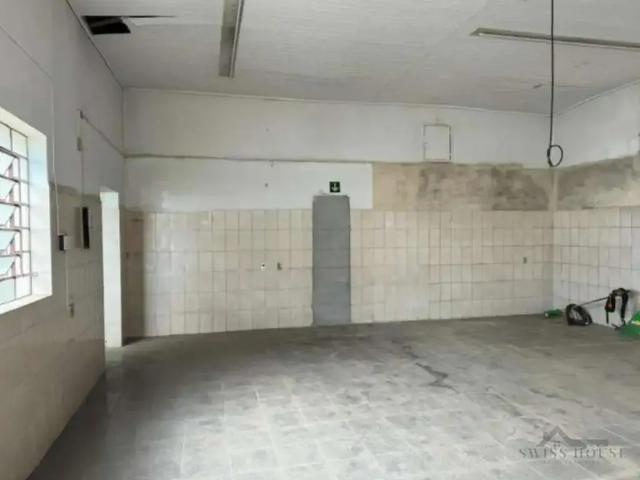 Conj. Comercial / Sala para Locação em Valinhos/SP Vila Martina