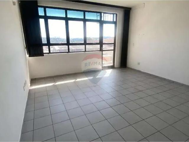 Conj. Comercial / Sala para Locação em Valinhos/SP Vila Nova Valinhos 1 Quartos