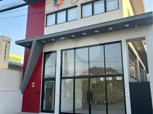 Conj. Comercial / Sala para Locação em Vinhedo/SP Centro