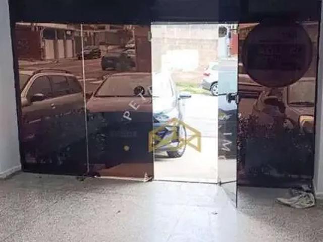 Conj. Comercial / Sala para Locação em Vinhedo/SP Centro