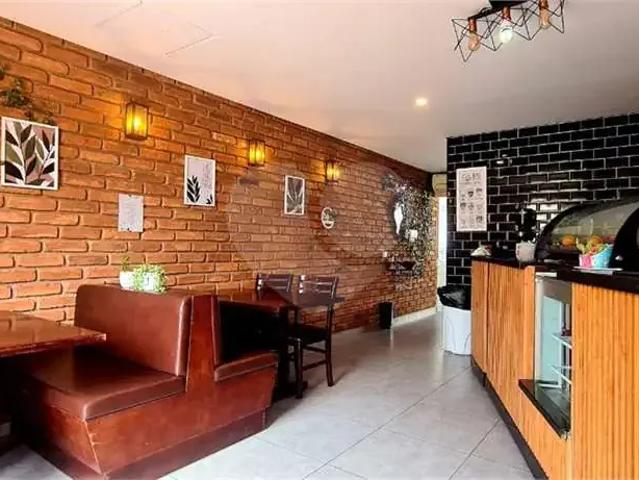 Conj. Comercial / Sala para Locação em Vinhedo/SP Centro