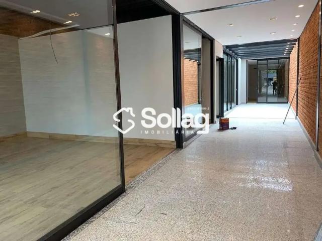 Conj. Comercial / Sala para Locação em Vinhedo/SP Centro