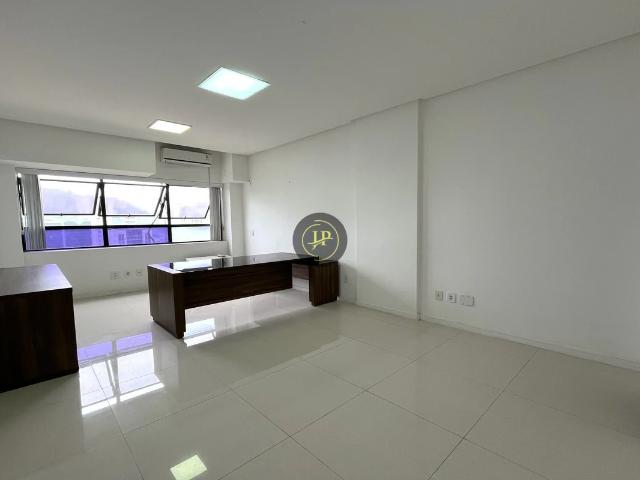 Conj. Comercial / Sala para Locação em Vitória/ES Praia do Suá