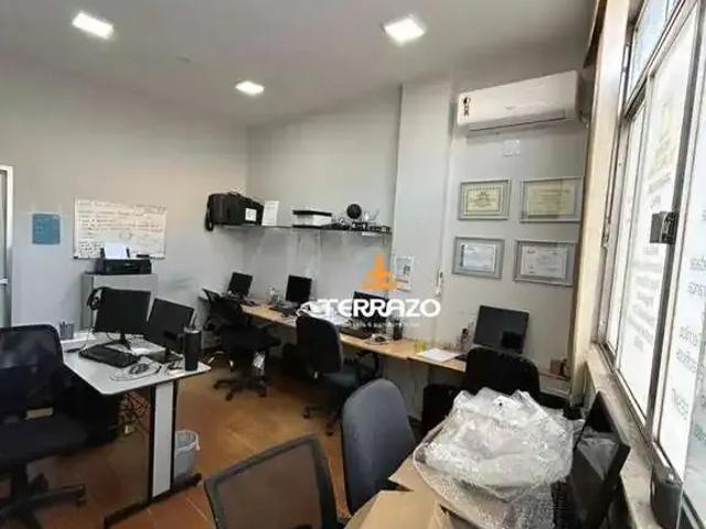 Conj. Comercial / Sala para Locação em Volta Redonda/RJ Centro