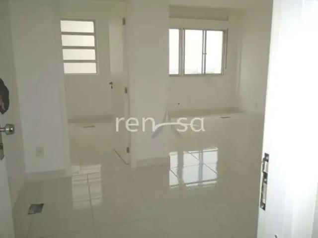 Conj. Comercial / Sala para Venda em Caxias do Sul/RS Centro 2 Quartos