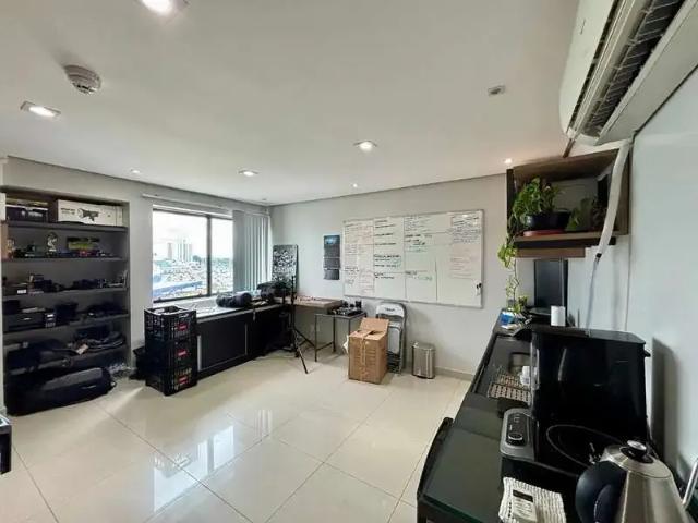 Conj. Comercial / Sala para Venda em Caxias do Sul/RS Sanvitto 1 Quartos