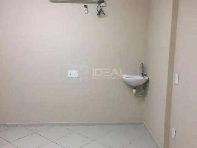 Conj. Comercial / Sala para Venda em Campos dos Goytacazes/RJ Centro