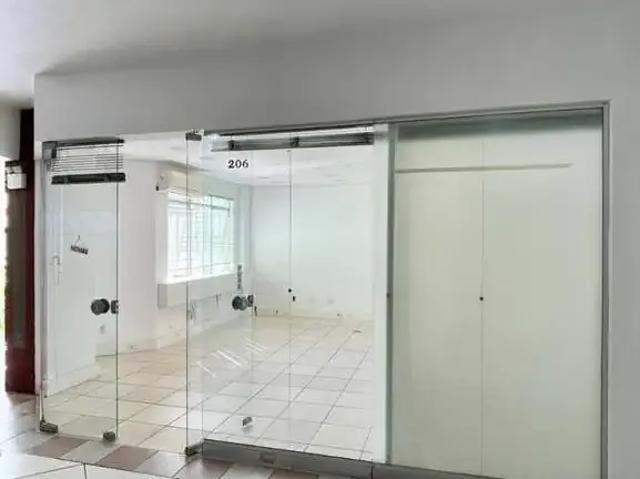 Conj. Comercial / Sala para Venda em Canoas/RS Centro