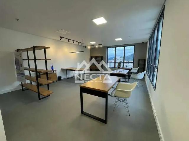 Conj. Comercial / Sala para Venda em Caraguatatuba/SP Sumaré