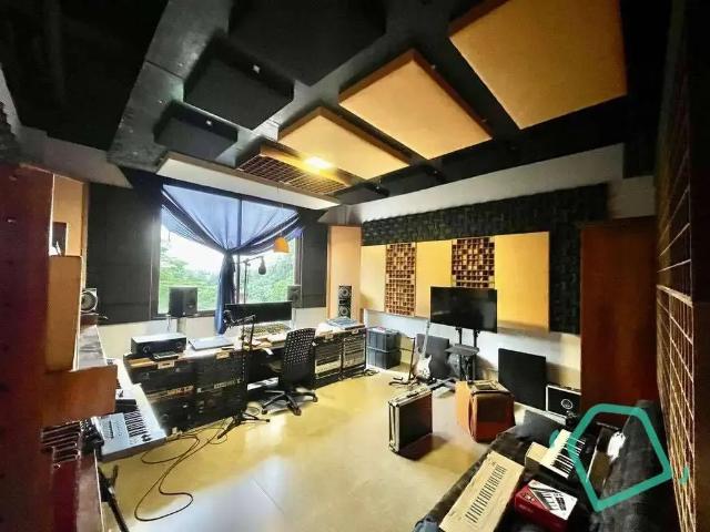 Conj. Comercial / Sala para Venda em Carapicuíba/SP Granja Viana