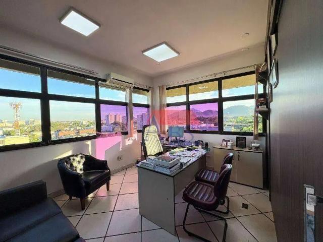Conj. Comercial / Sala para Venda em Cubatão/SP Centro