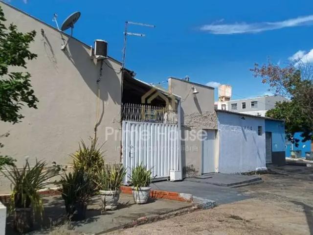 Conj. Comercial / Sala para Venda em Cuiabá/MT Coophamil 3 Quartos
