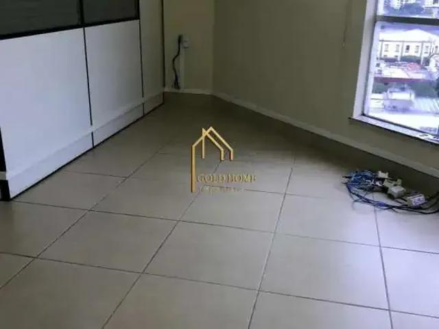 Conj. Comercial / Sala para Venda em Cuiabá/MT Centro Sul 3 Quartos