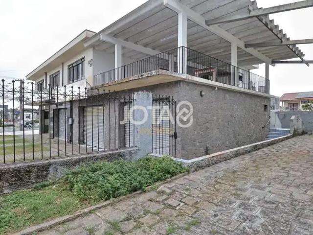 Conj. Comercial / Sala para Venda em Curitiba/PR Uberaba 5 Quartos