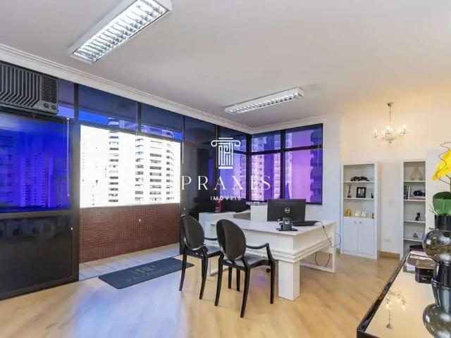 Conj. Comercial / Sala para Venda em Curitiba/PR Batel